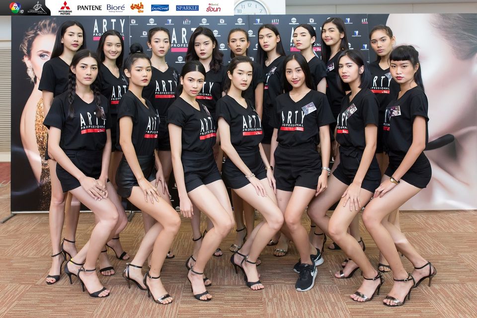 ข่าวสาว ๆ Thai Supermodel Contest 2018 เรียนการแต่งหน้า โดย Arty ...
